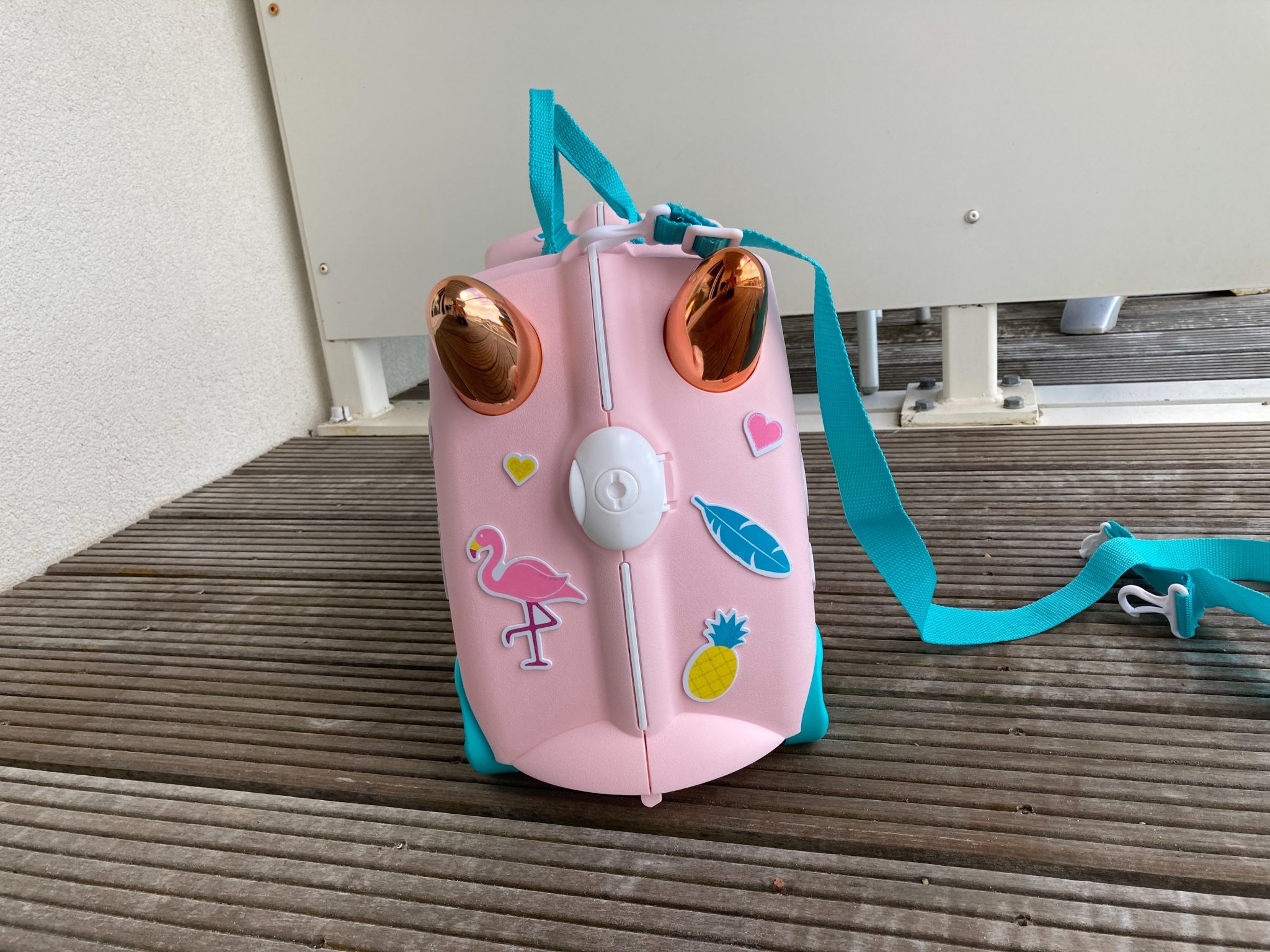 New Kids Ride-On Suitcase in Pink by Trunki - Suzi Lewiz