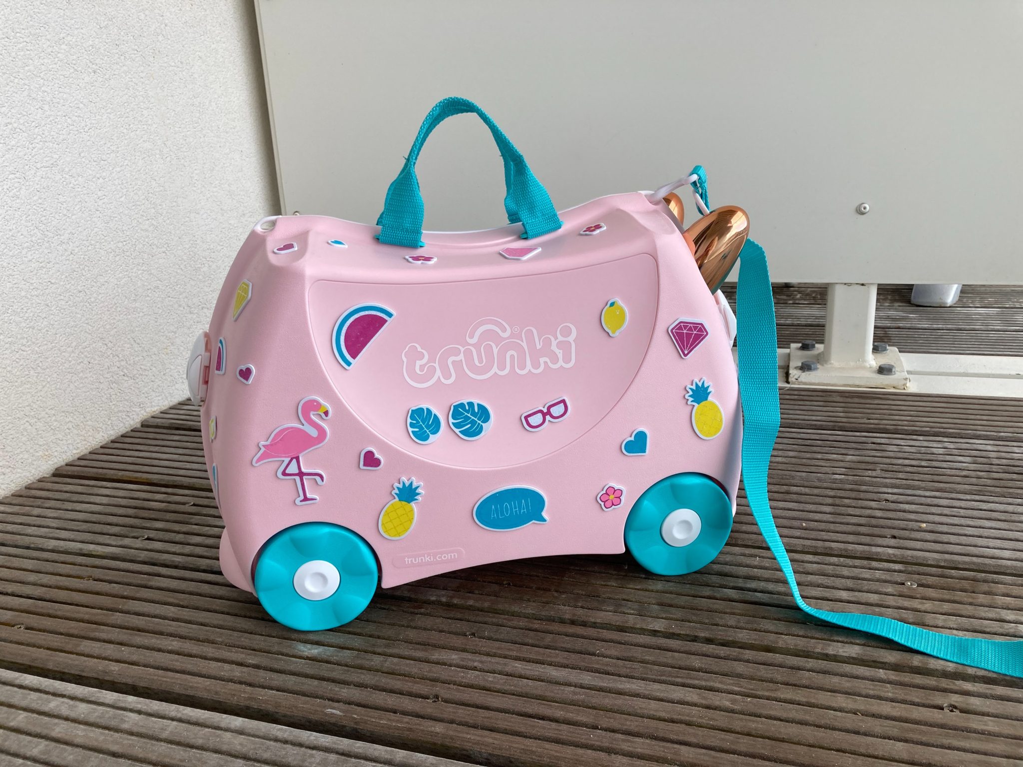 New Kids Ride-On Suitcase in Pink by Trunki - Suzi Lewiz