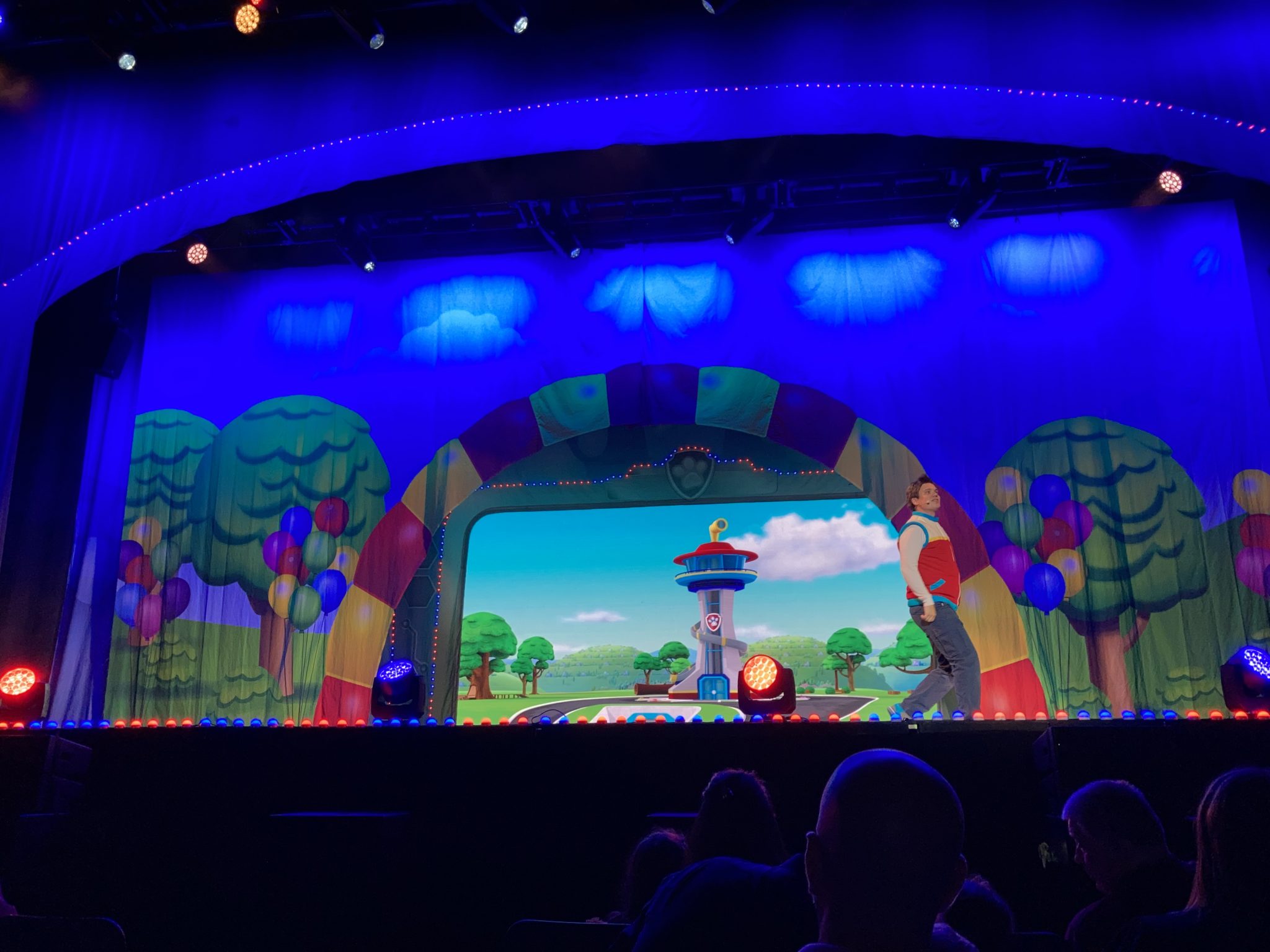 Paw Patrol Live Review - Race to the Rescue Show - Suzi Lewiz