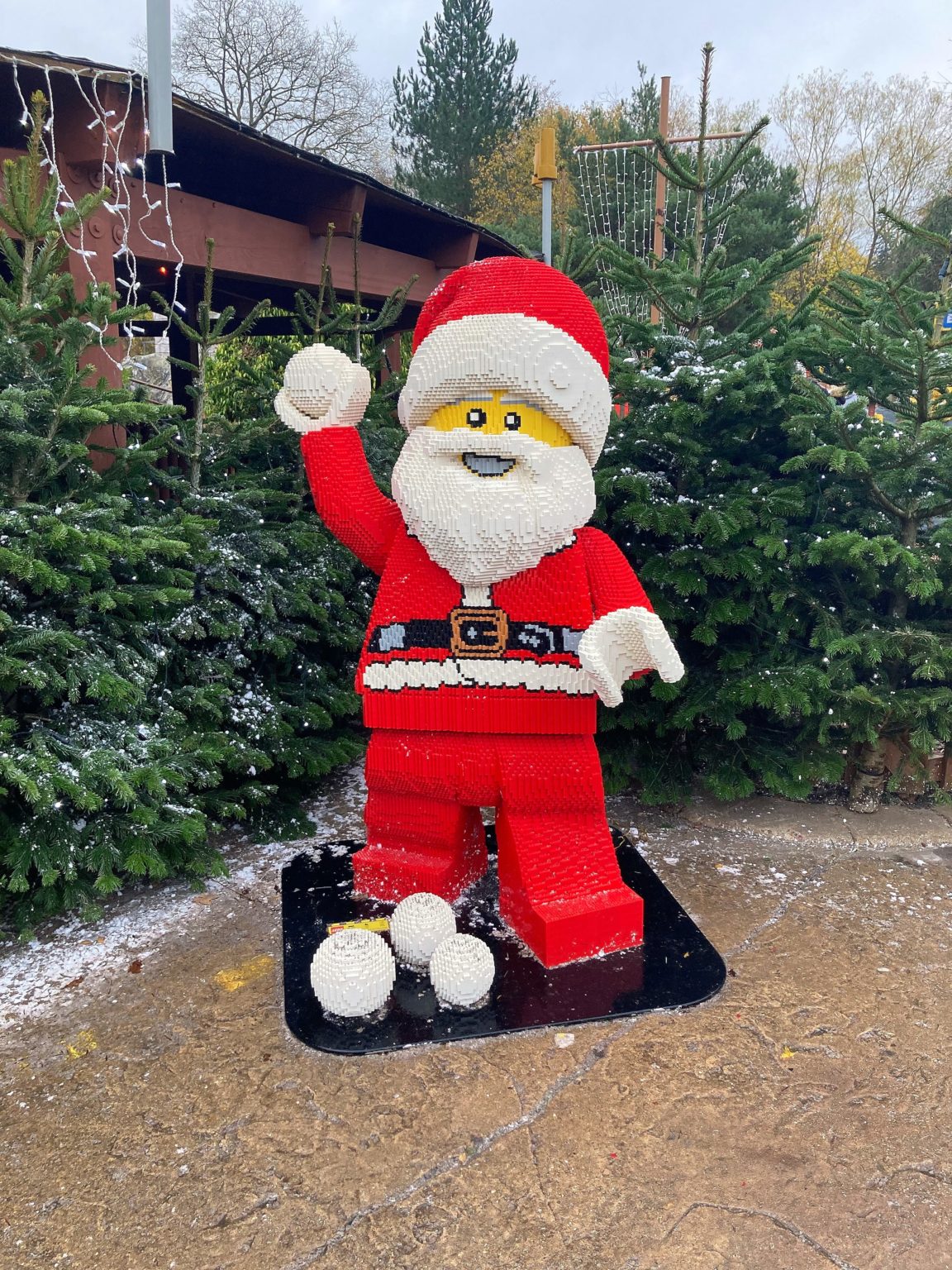 LEGOLAND Santa Sleepover Review 2026 - Suzi Lewiz