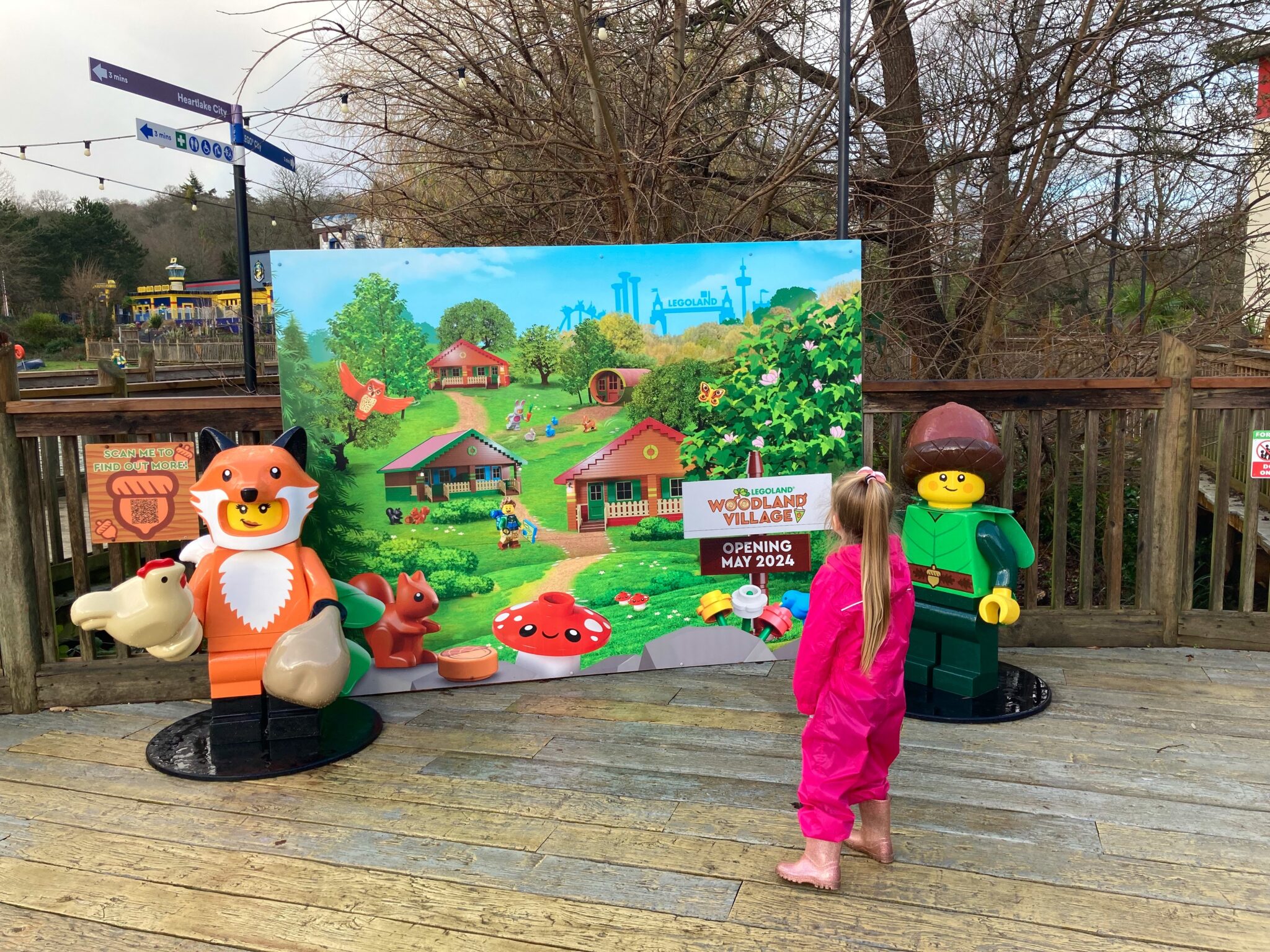 LEGOLAND Santa Sleepover Review 2026 - Suzi Lewiz